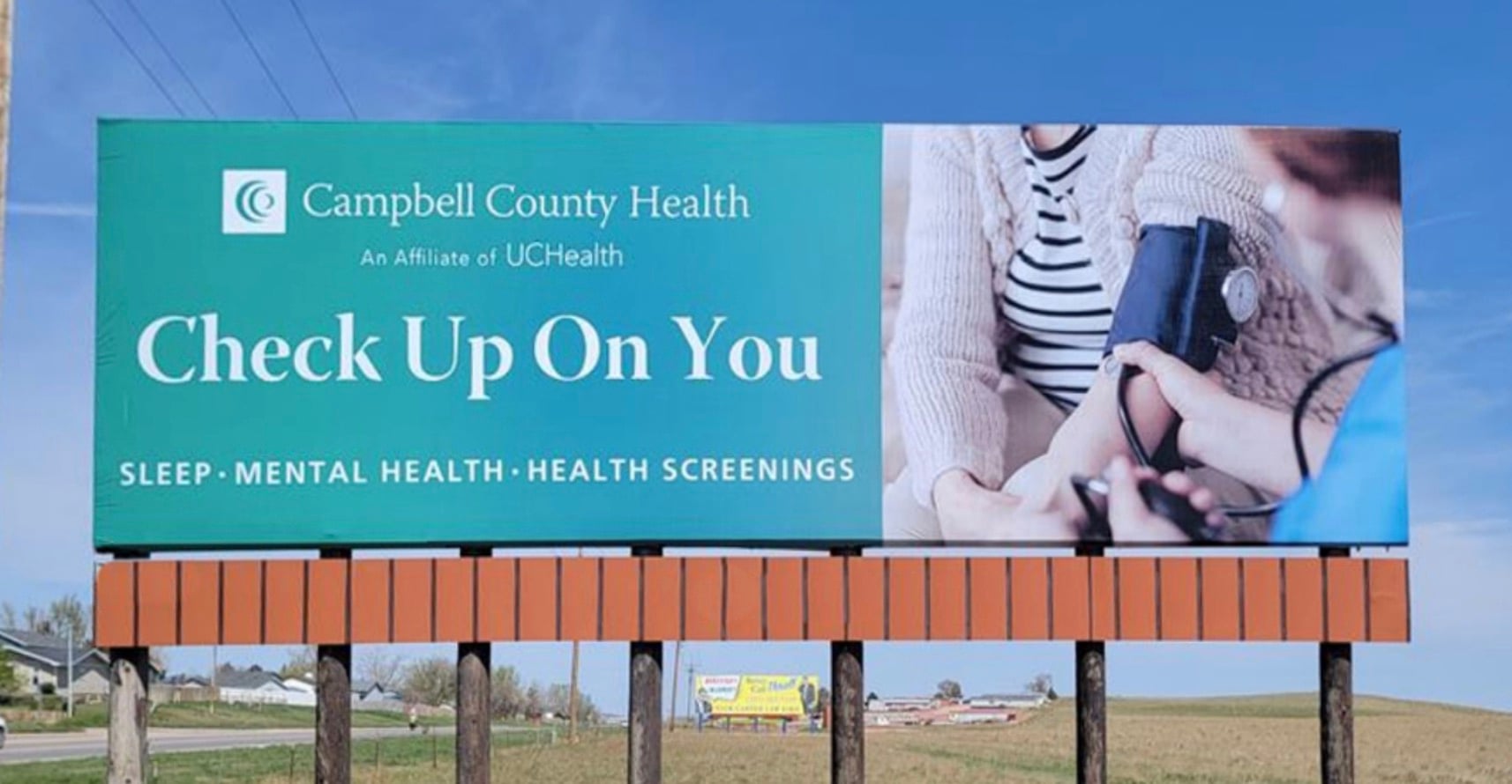 Guide to Outdoor Media Sizes: How Big is a Billboard? | The Outdoor ...